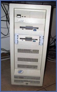 IBM PS/2 Model 85 (8585-1NG) - Tietokonemuseo