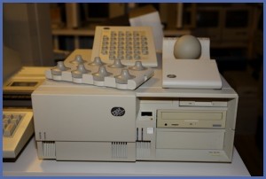 IBM RS/6000 43P Model 140 (7043-140) - Tietokonemuseo