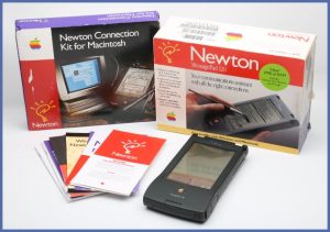 Apple Newton MessagePad 120 - Tietokonemuseo